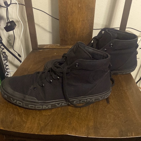 Volcom | Shoes | Volcom Skate Shoes | Poshmark